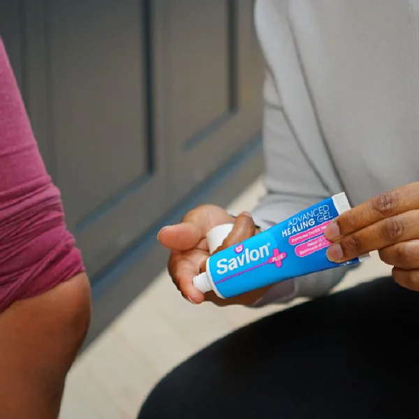 Savlon uses: first aid & skin problems | Savlon